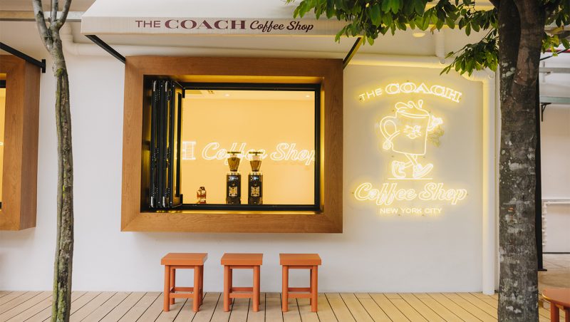 Coach Play APW正式开业！全球最大的Coach Coffee Shop、首个丝网印刷服务都在这里 - NEXT TREND